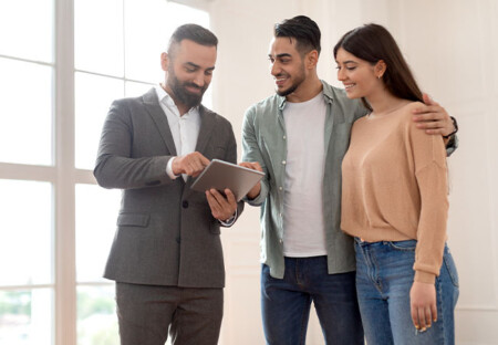 Todo sobre el primer contacto con el cliente | Aprende Institute