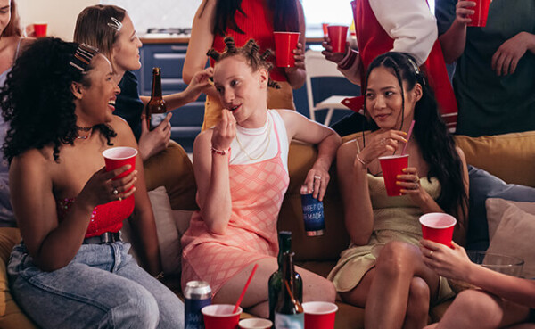 5 mejores outfits estilo 90´s | Aprende Institute