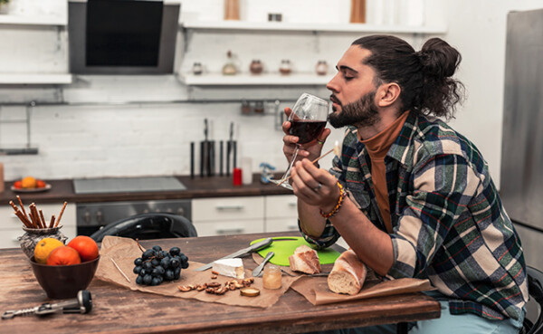 Vino seco: ¿Qué es y por qué es más saludable? | Aprende Institute